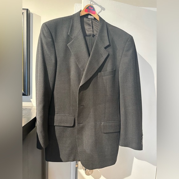 Burberry | Suits & Blazers | Burberry Vintage Wool Suit Grey Checked ...